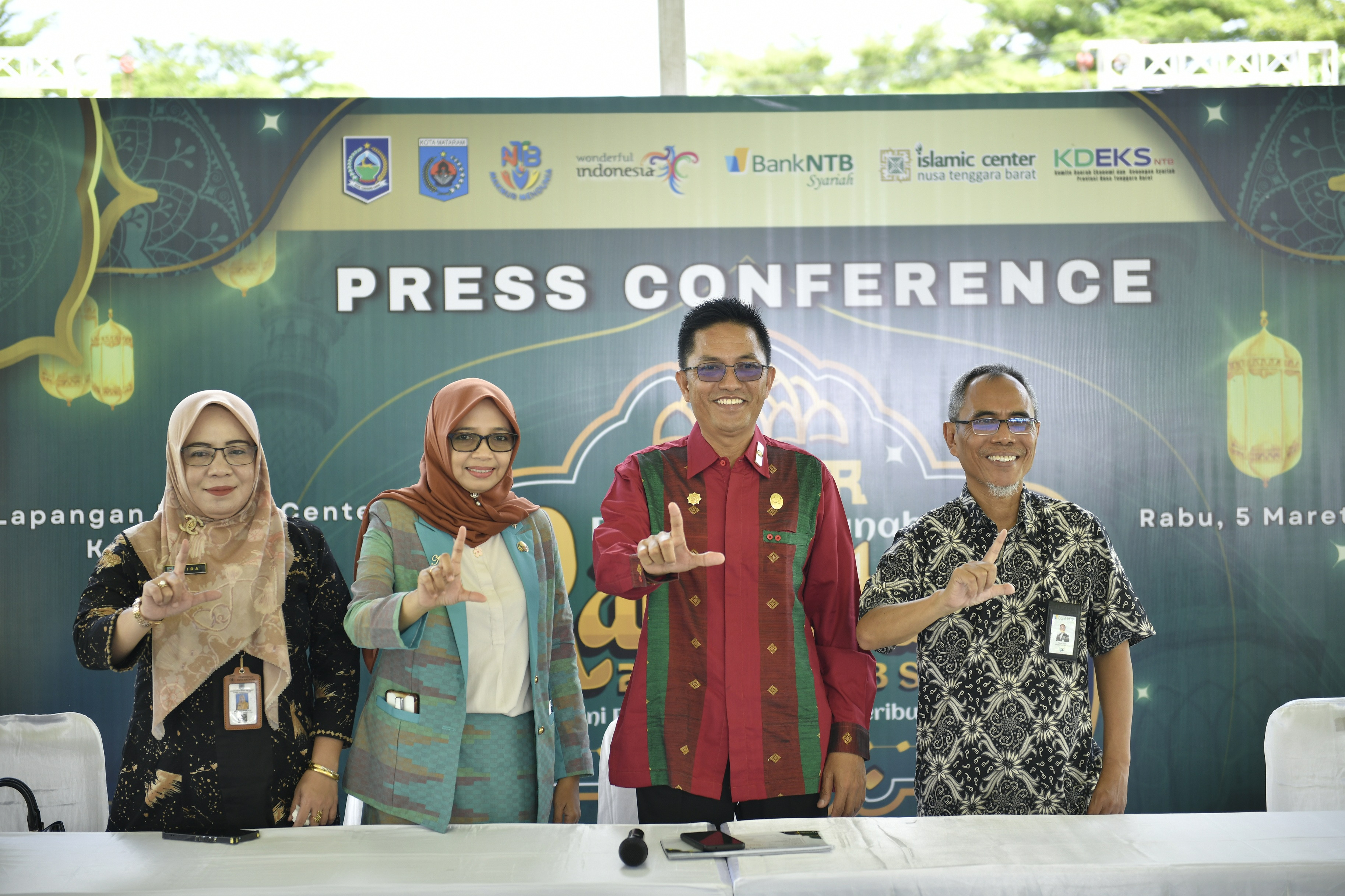 PT Bank NTB Syariah - Menebar Berkah, Membangun Kepercayaan